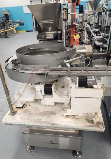 CHASE LOGEMAN MONOBLOCK FILLER & CAPPER MODEL FPCC2-12DB TWIN HEAD ...